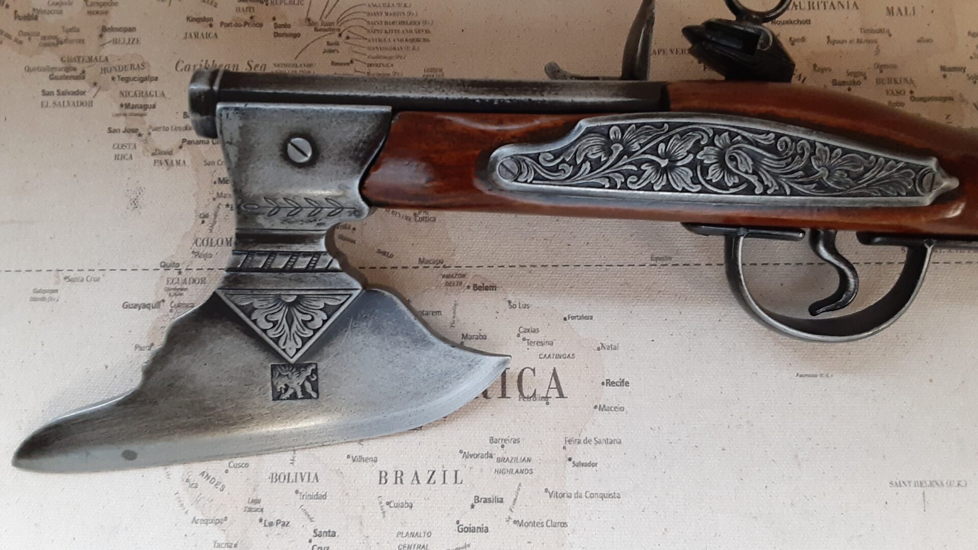 17th Century German Non-Firing Pirates Boarding Ax/Flintlock with ...