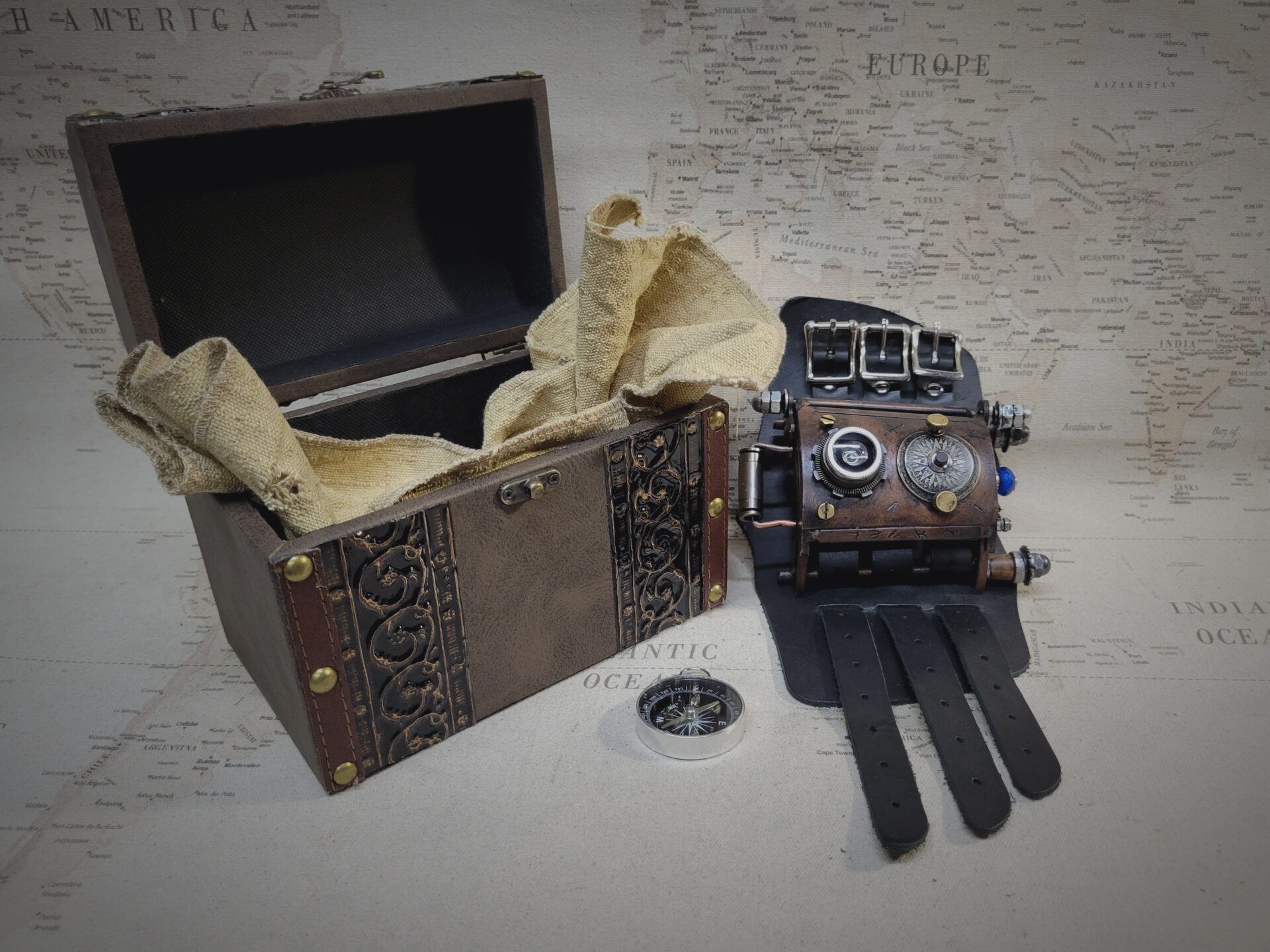Steampunk Vortex Manipulator w/ Wooden Storage Box and Plain Black ...